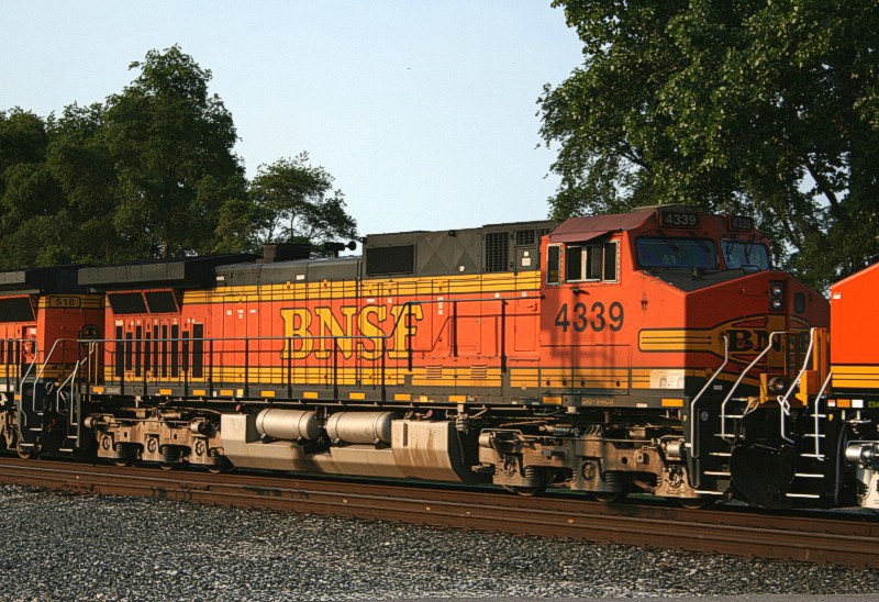 BNSF 4339